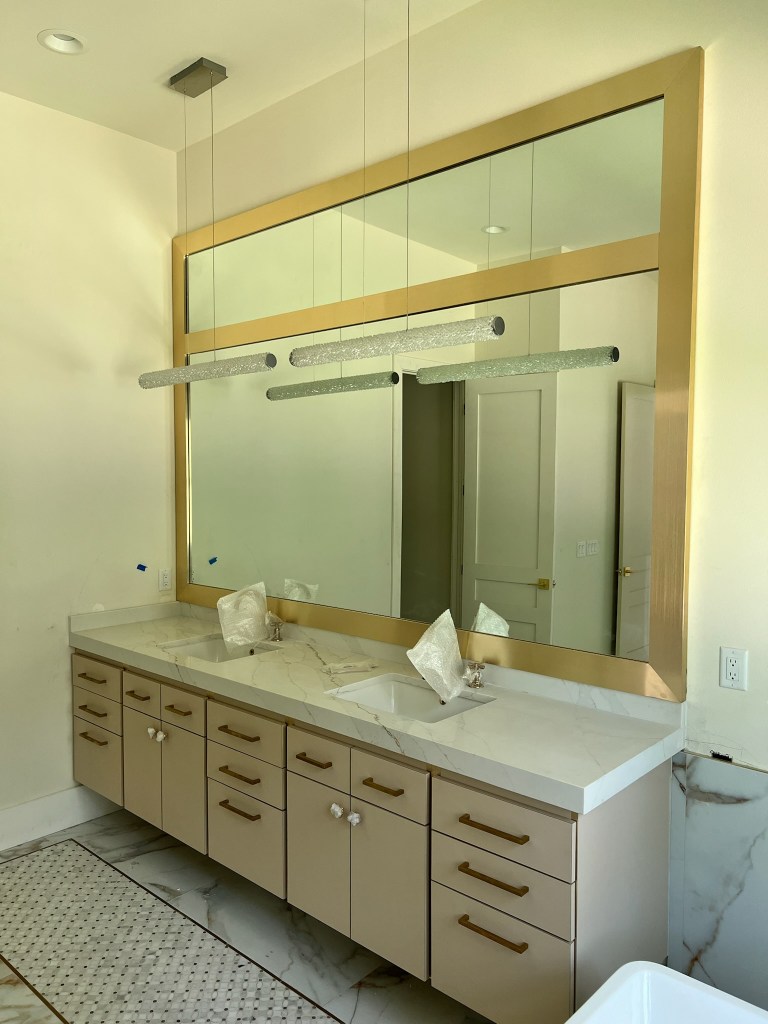 Gallery 2 – Creative Oak Furniture MFG.